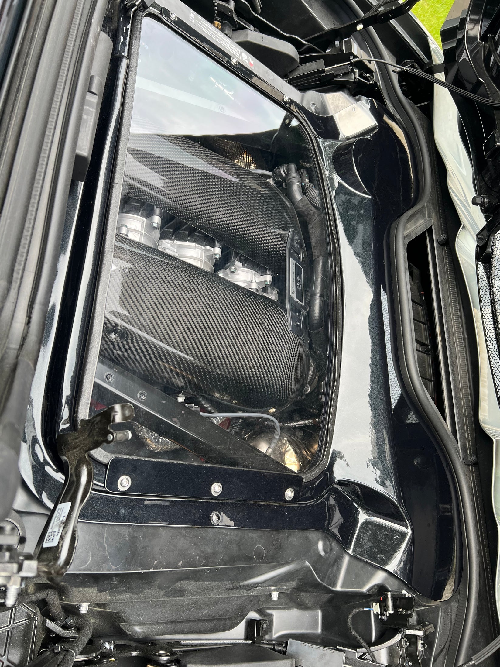 Carbon Fiber LT6 Engine Intake Manifold Covers – Hulse Designs